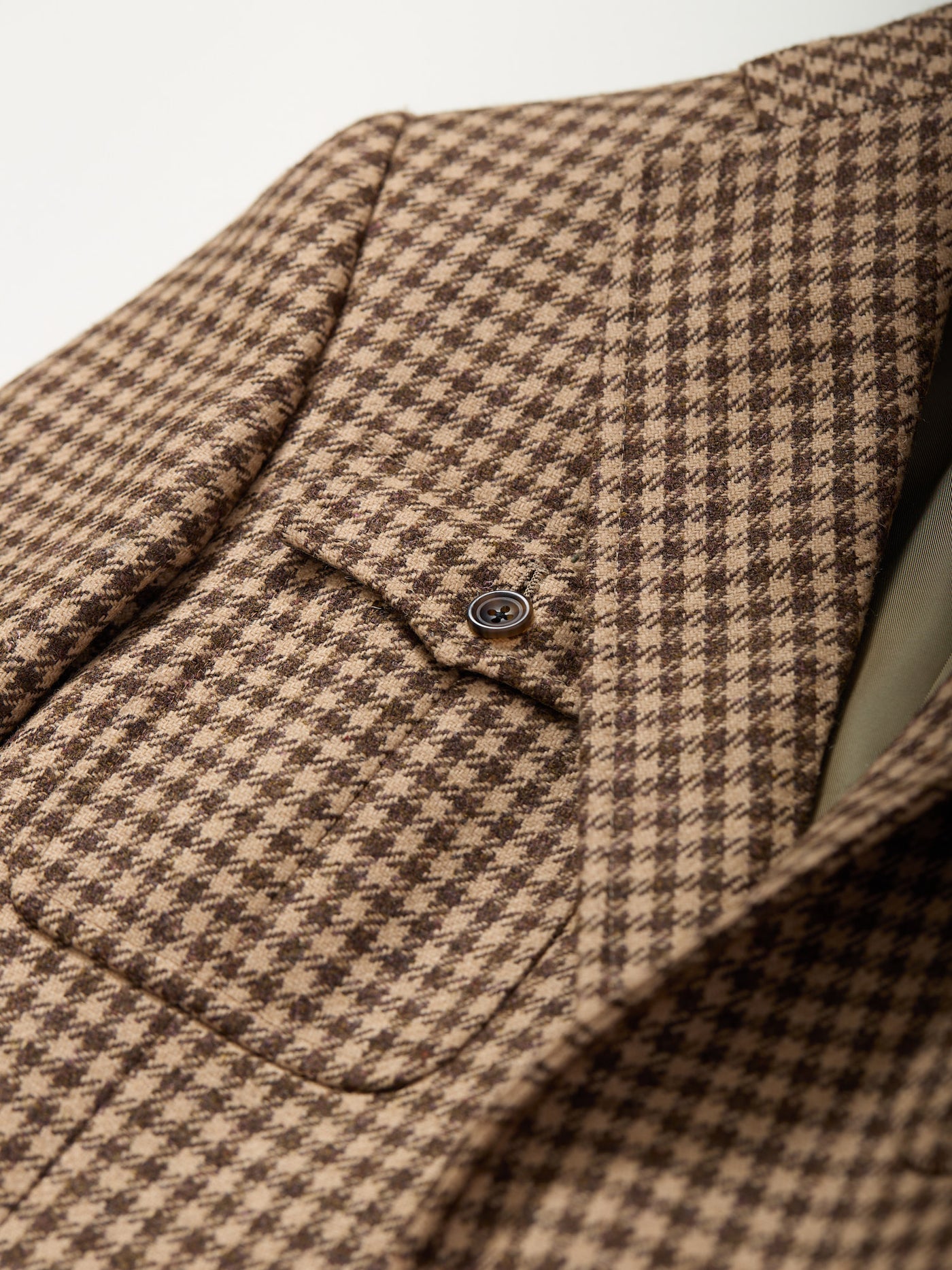 Tweed – Gentlemen's Clothier: The Best of British Style