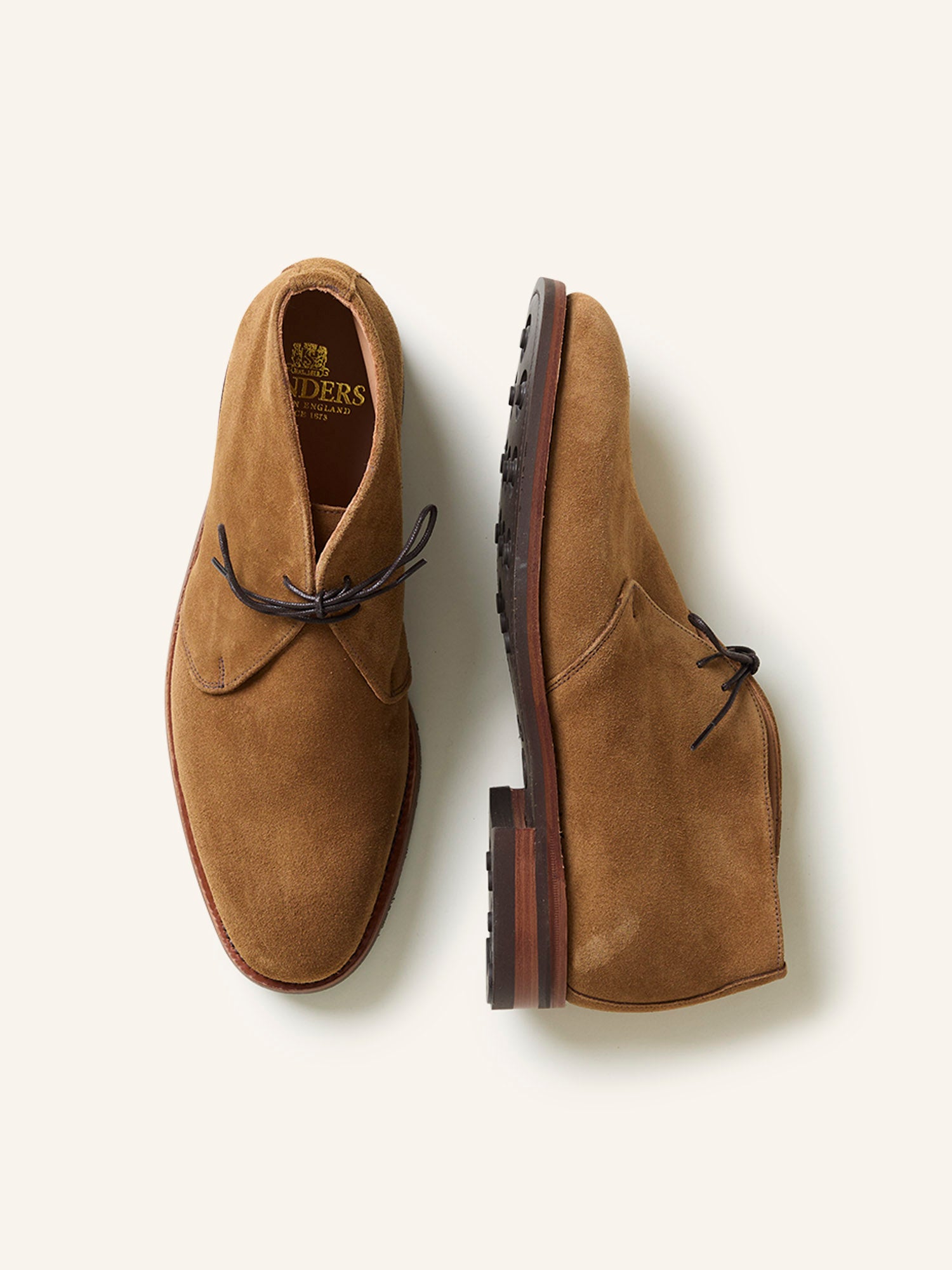 Sanders Chesham Suede Chukka Boot Indiana Tan
